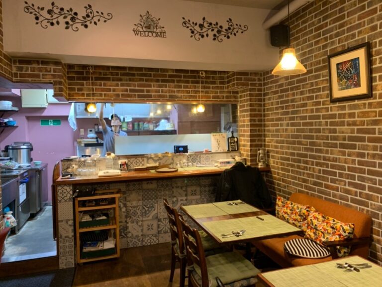 【閉店】DERA D-43（鶴見）｜穴場のパキスタン料理店でハリームとパヤを賞味♪