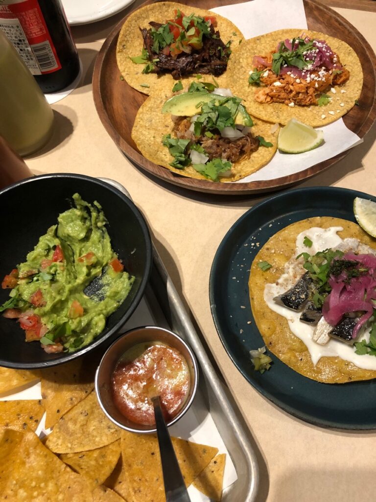Kitade Tacos 下北沢店｜本格メキシカンタコスをいただけるお洒落ダイナー