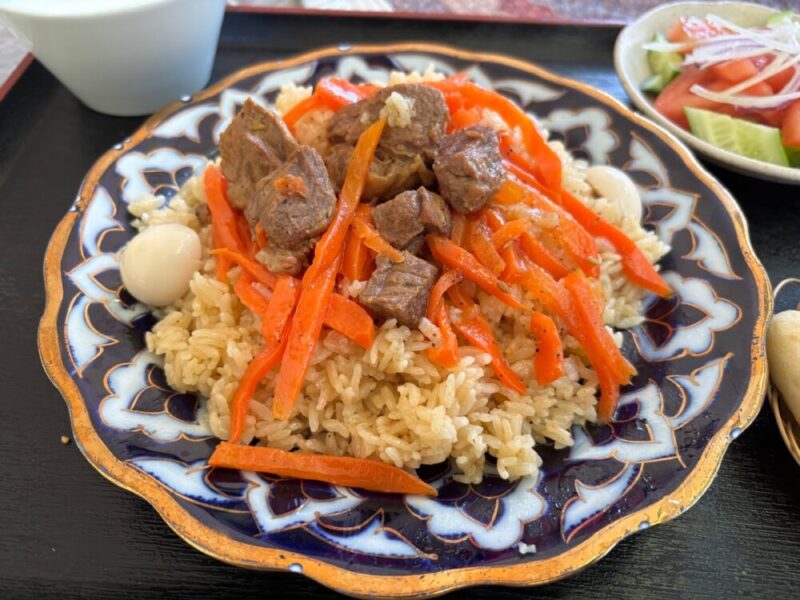 ハラル サクラ（鶯谷）｜ウズベキスタン料理「プロフ」をランチセットでいただく